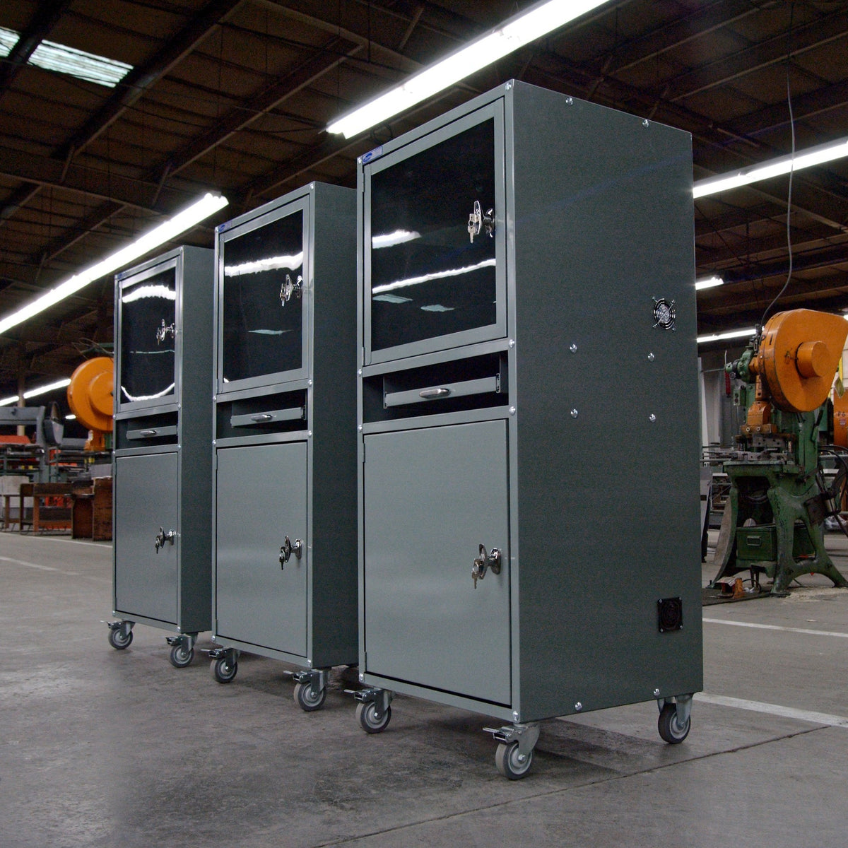 Deluxe Enclosed Computer Cabinet – Stackbin