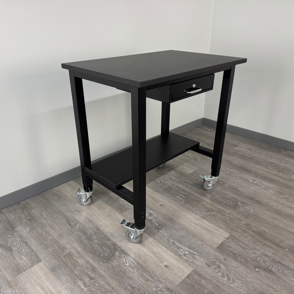 Mobile Laboratory Cart with Phenolic Worksurface – Stackbin