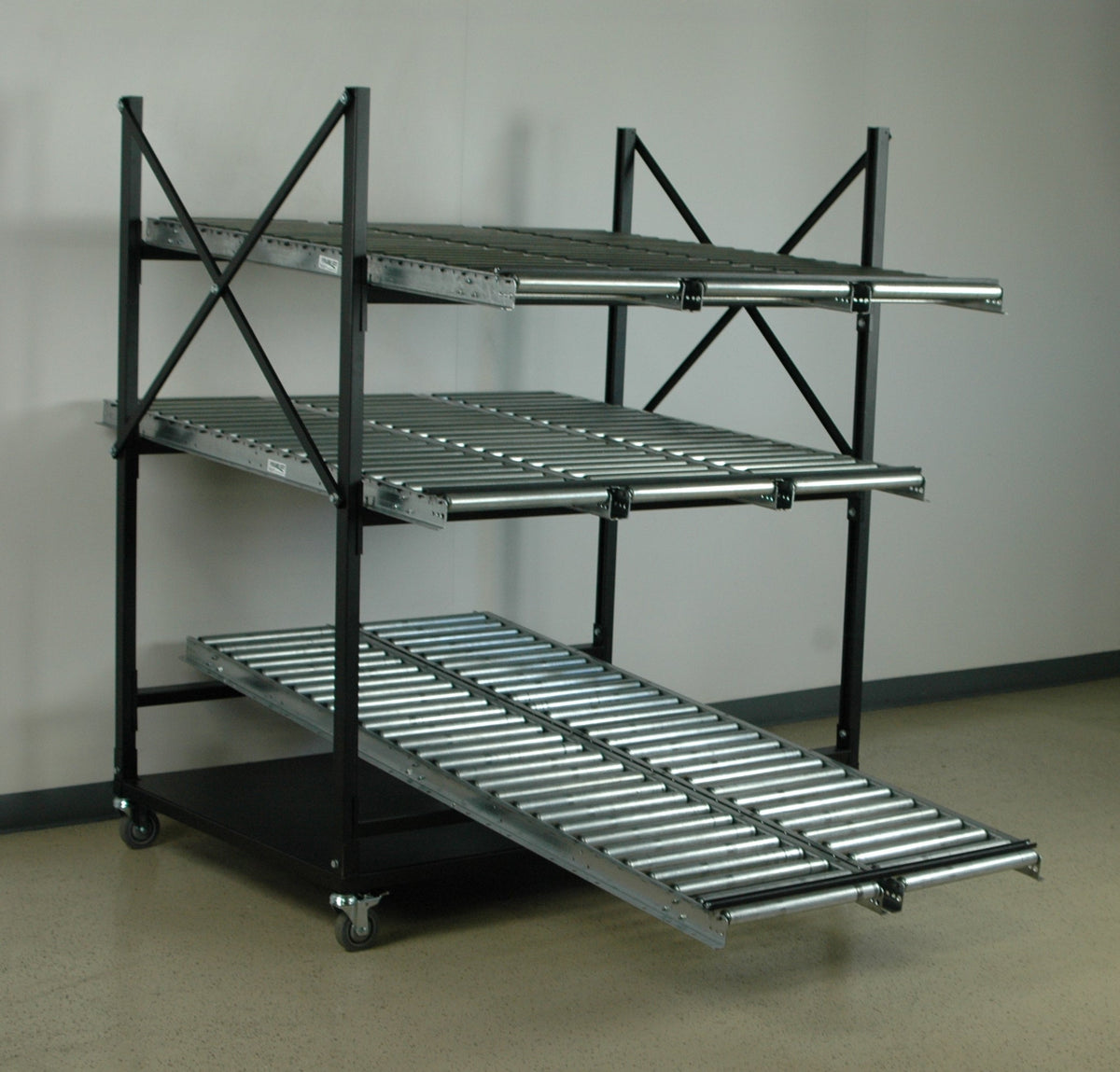 Height-Adjustable Conveyor Flow Rack for Assembly Line Efficiency ...